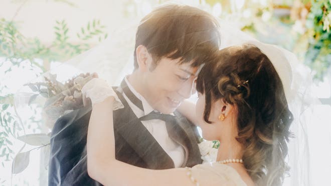 【OPEN記念割引価格】ウェディングドレス60着【無料で】着放題の花とクロスに囲まれたデザイナーズ撮影スタジオの写真8