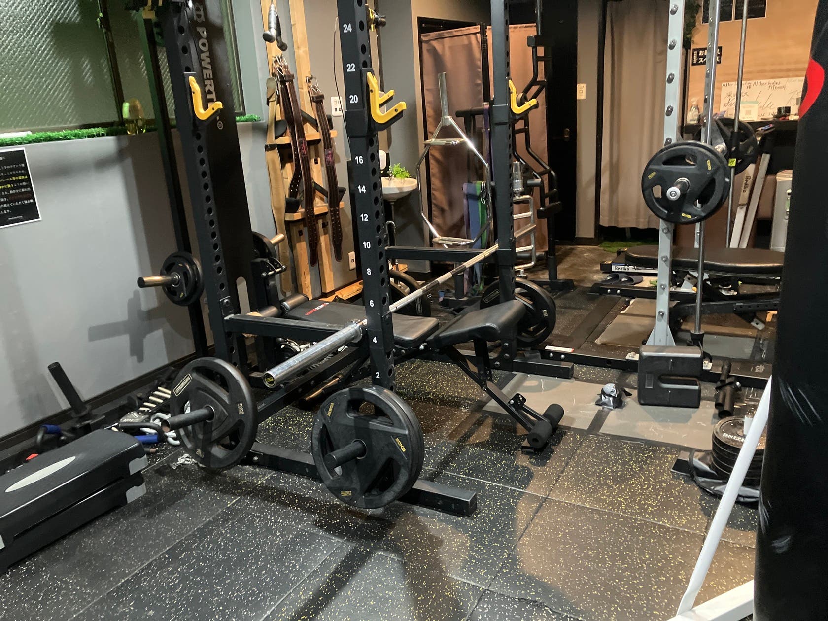 【小倉駅徒歩2分・24時間利用可】完全貸切ジム｜自主トレ・貸切利用OKの写真1