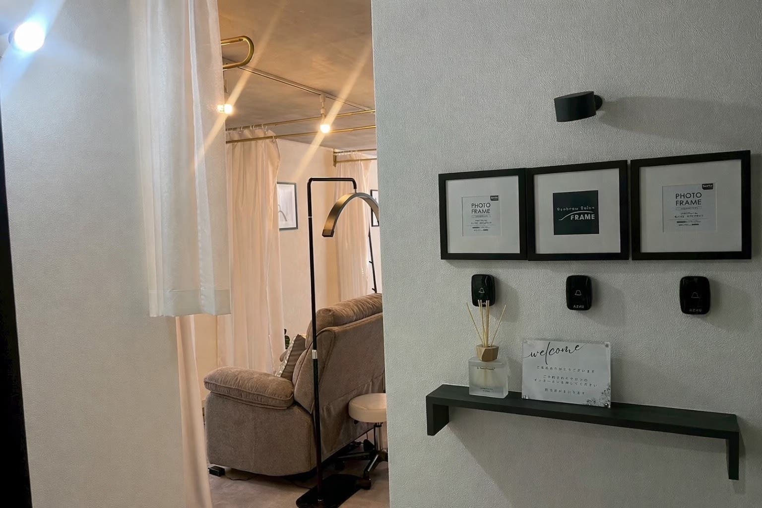 品川駅から徒歩4分、素敵な内装空間のレンタルシェアサロンの写真4