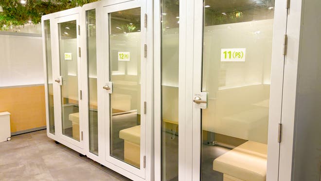 【上野駅徒歩1分|24時間営業|7Sブース】高速Wi-Fi/31.5型モニター/充電/web商談・面接・MTG・テレワーク等の写真14