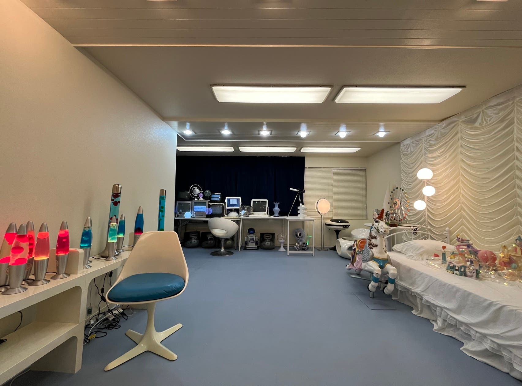 平成/SF/ブラウン管/遊園地/スペースエイジ/白壁/商店街/コスプレ/MV/前撮り/かわいい/ペット可/商店街/蒲田駅徒歩2分の写真8