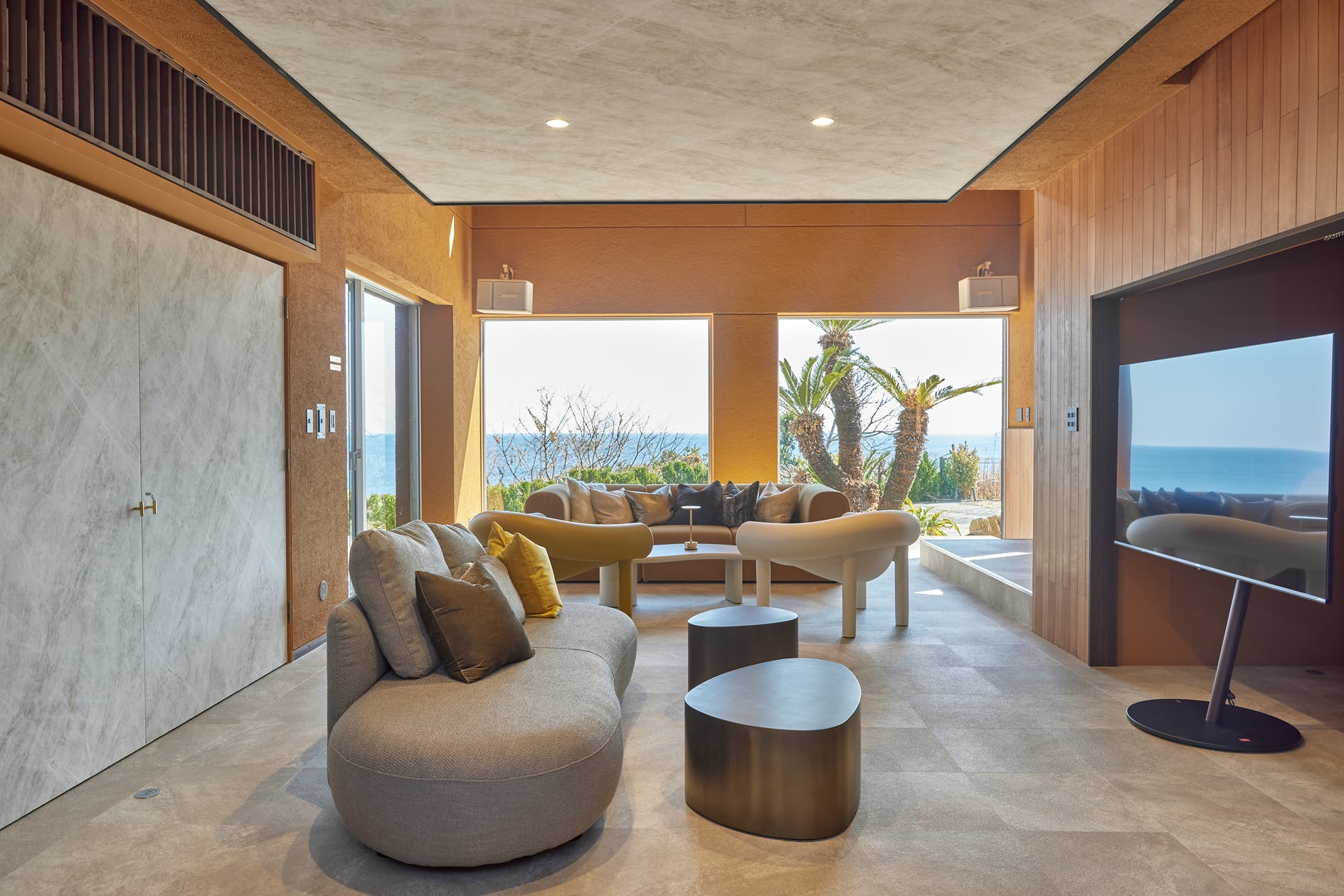 2026年米TIME誌「訪れるべき場所50」選出の伊勢神宮から45分。波打ち際、海抜22m断崖の絶景邸宅。2階建サウナ&プール。の写真8