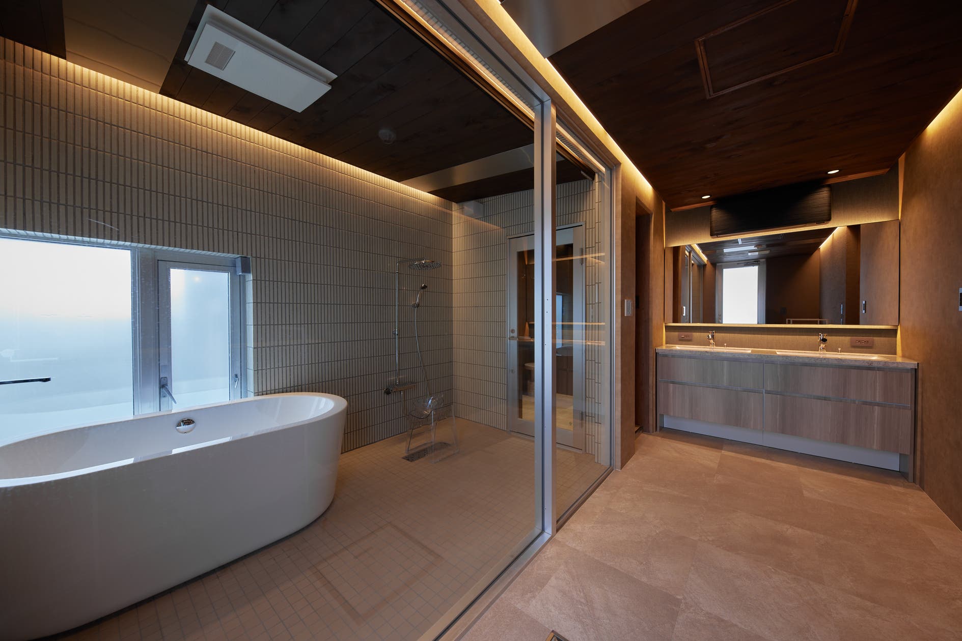 2026年米TIME誌「訪れるべき場所50」選出の伊勢神宮から45分。波打ち際、海抜22m断崖の絶景邸宅。2階建サウナ&プール。の写真12