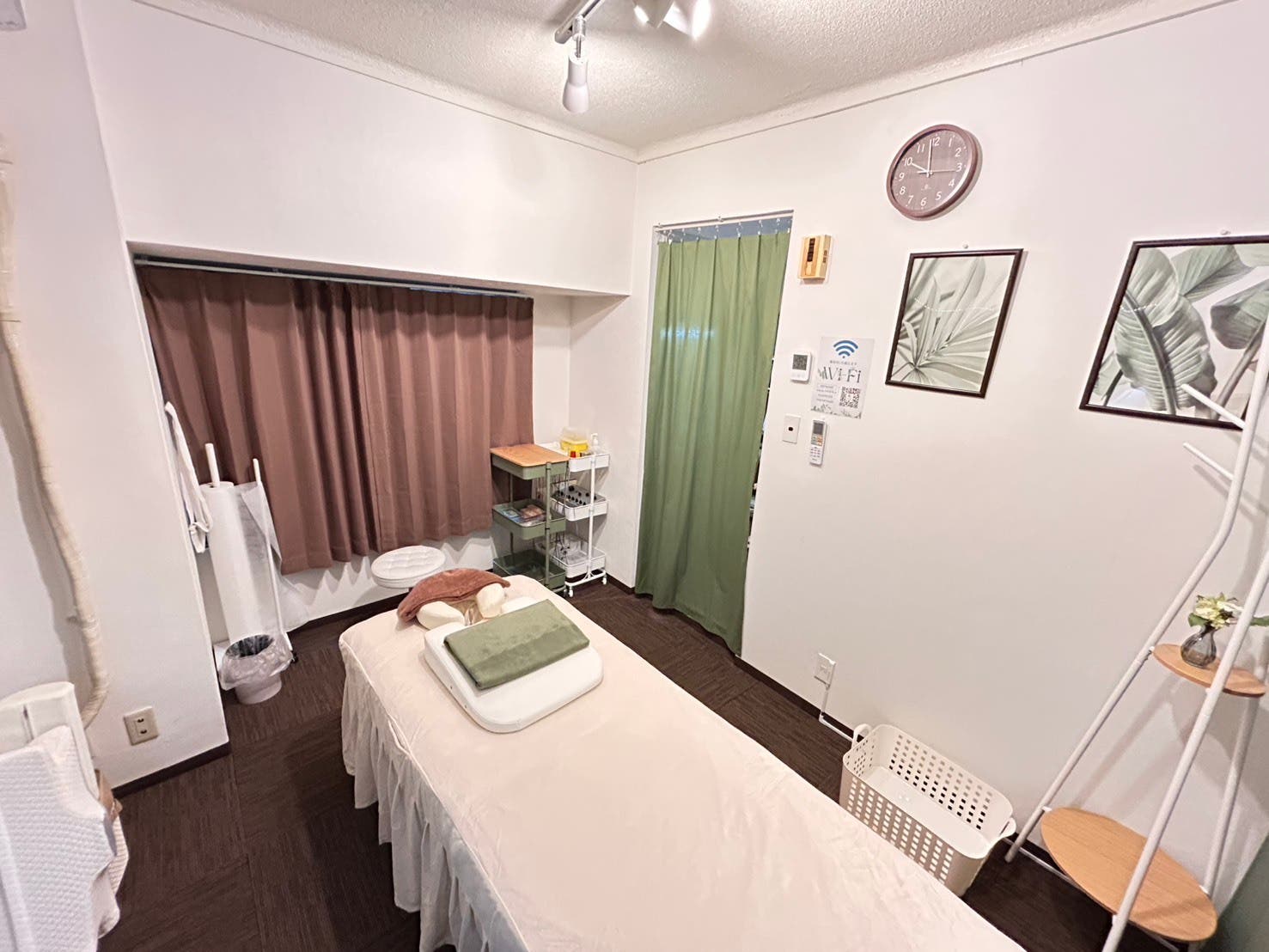 【2026年NEW OPEN】金山駅すぐ！地域最安値に挑戦中の清潔感溢れるレンタルサロンの写真3