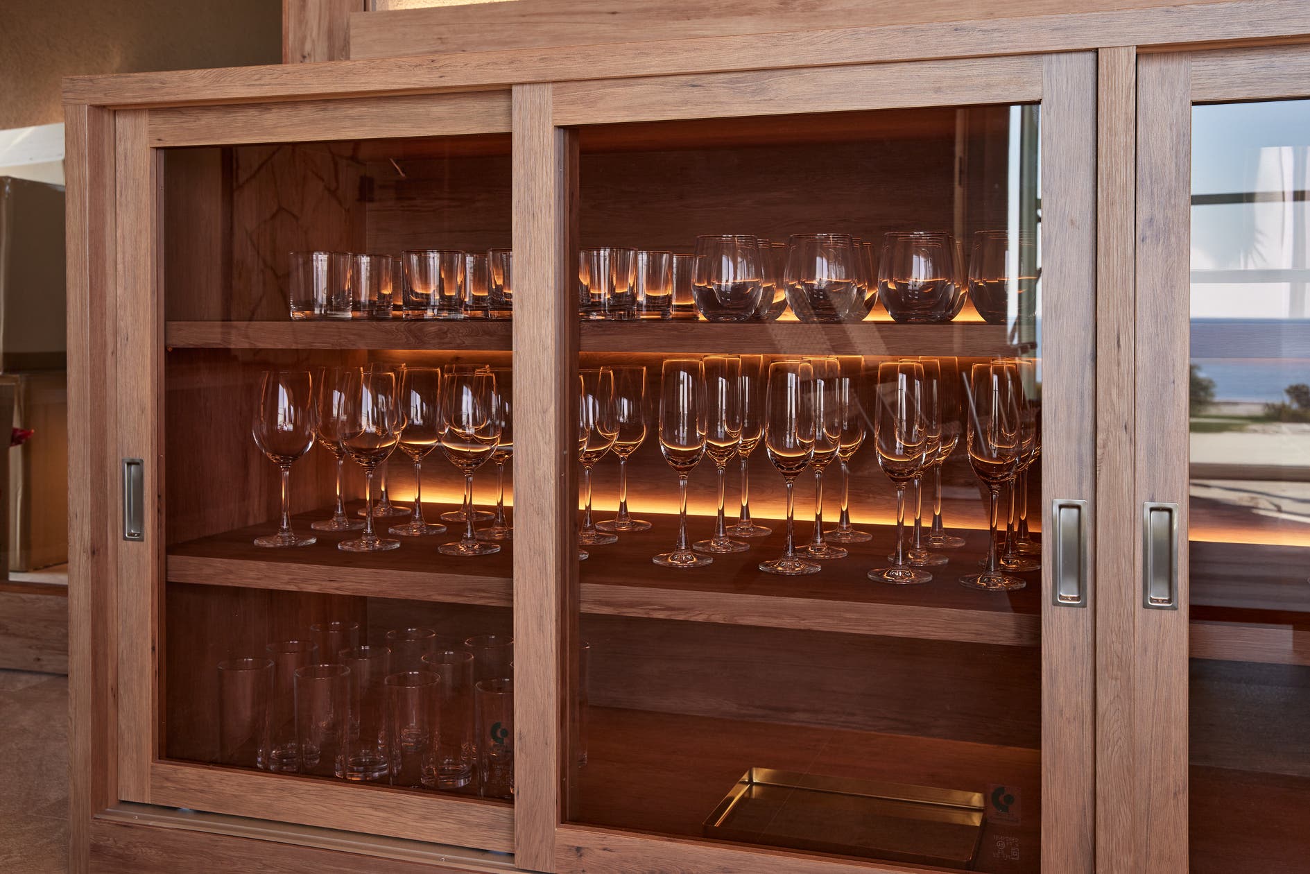 2026年米TIME誌「訪れるべき場所50」選出の伊勢神宮から45分。波打ち際、海抜22m断崖の絶景邸宅。2階建サウナ&プール。の写真16