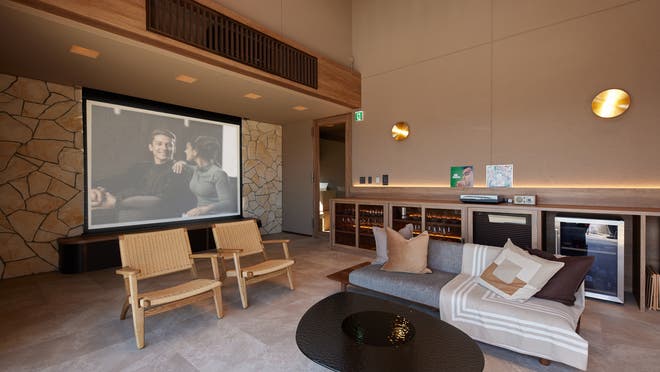 2026年米TIME誌「訪れるべき場所50」選出の伊勢神宮から45分。波打ち際、海抜22m断崖の絶景邸宅。2階建サウナ&プール。の写真17