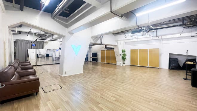 【グンカン・ベース 】圧巻200㎡|高音質スピーカー・プロ用音響・マイク完備|大音量OK|イベント・ダンス・楽器練習に最適|の写真5