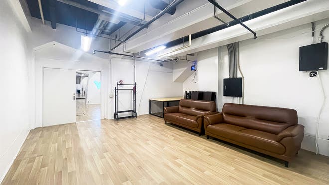 【グンカン・ベース 】圧巻200㎡|高音質スピーカー・プロ用音響・マイク完備|大音量OK|イベント・ダンス・楽器練習に最適|の写真10