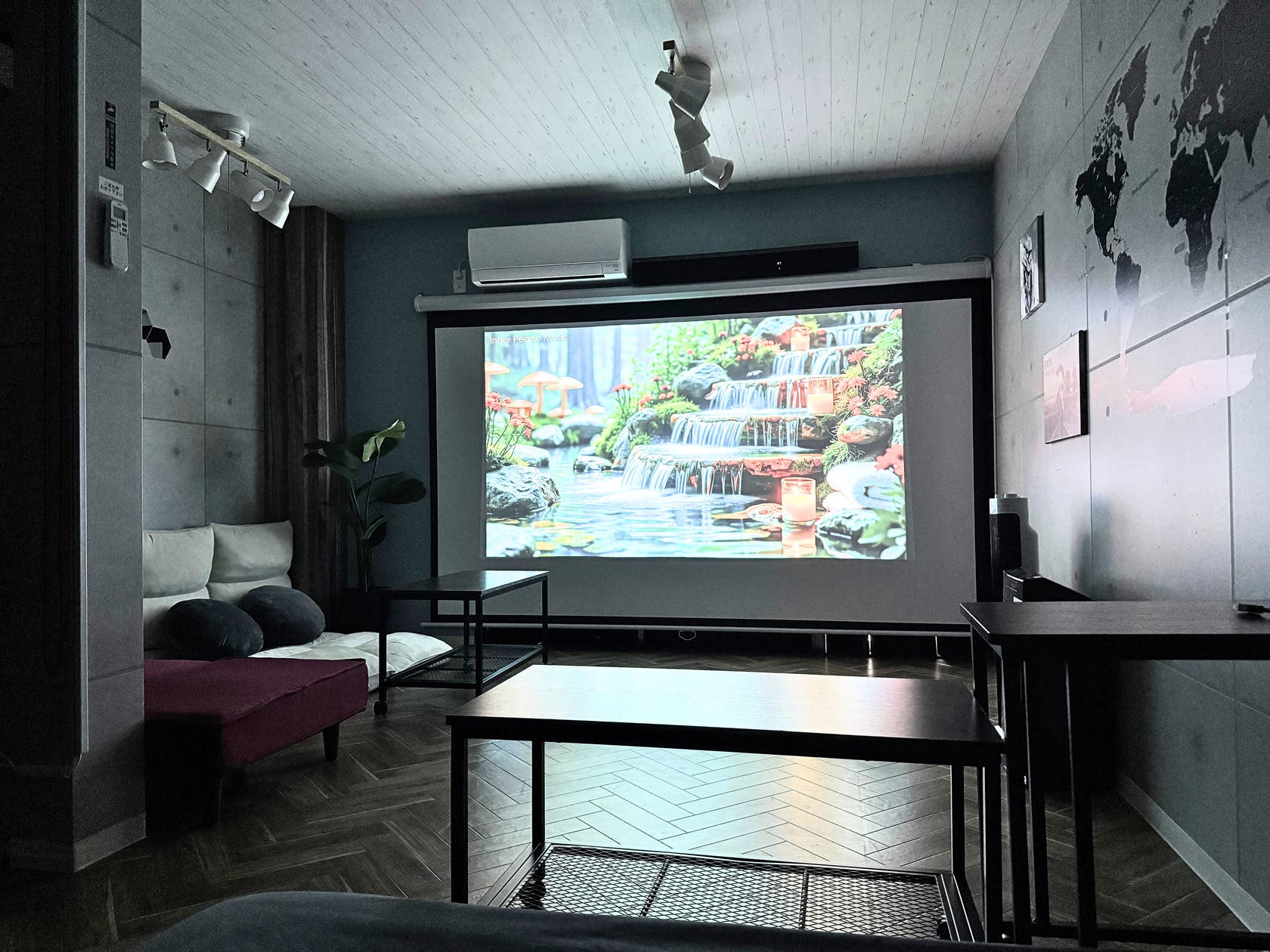 【三重県初！！】【イロドリシネマ】圧倒的没入空間!!～4K＆立体音響で大迫力の素敵な時間を～の写真6