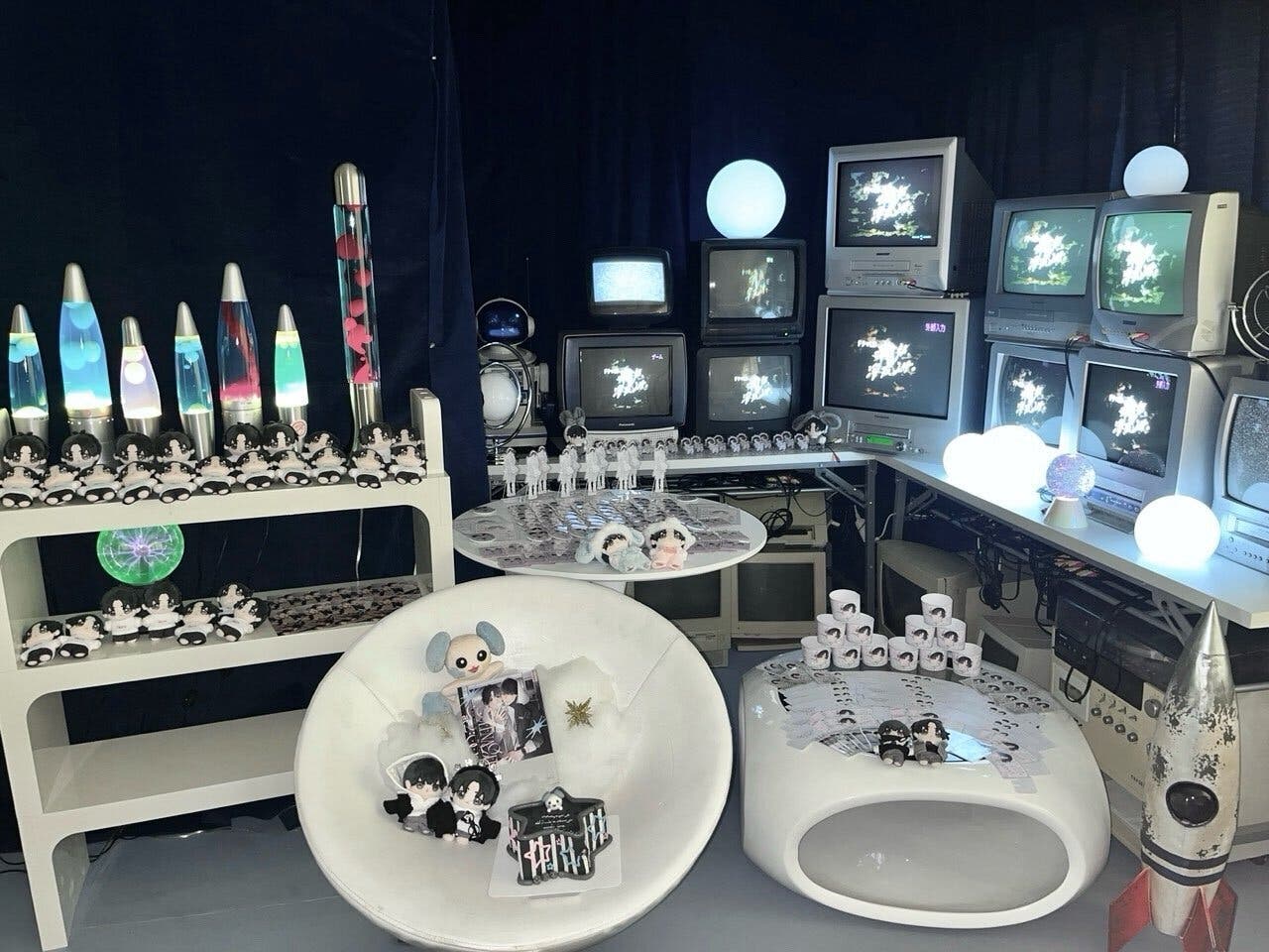 平成/SF/ブラウン管/遊園地/スペースエイジ/白壁/商店街/コスプレ/MV/前撮り/かわいい/ペット可/商店街/蒲田駅徒歩2分の写真9