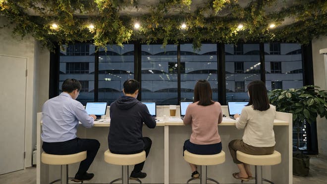 【池袋駅徒歩1分|24時間営業|1Cブース】カウンター席/高速Wi-Fi/電源・充電/テレワーク・作業・勉強・休憩等の写真22