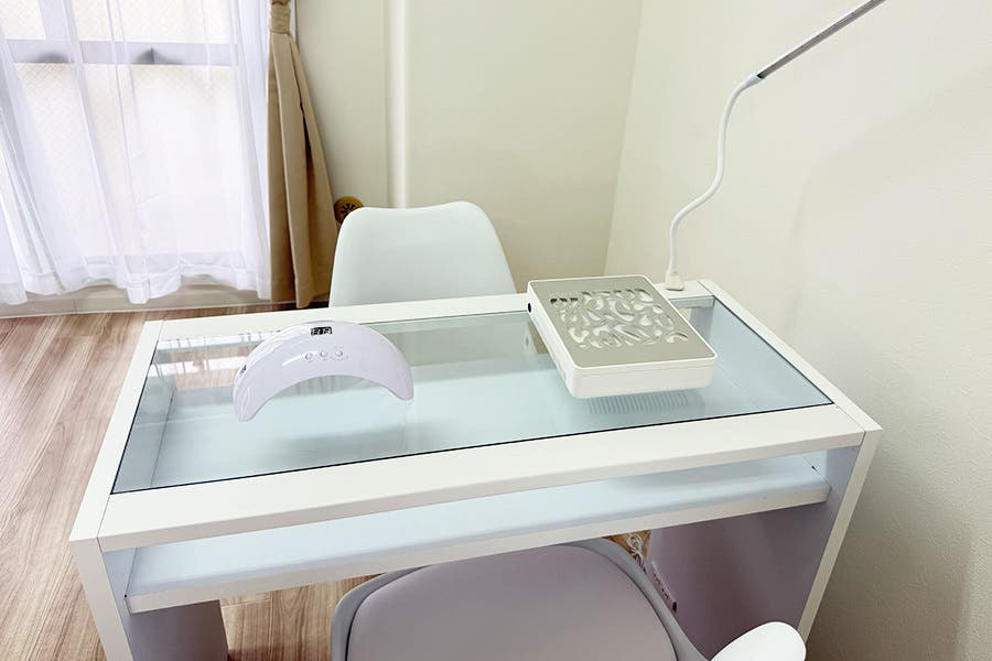 【堺東駅徒歩5分】New Open✨ 白を基調とした使いやすいプライベートサロン空間｜ネイル・施術・カウンセリングに最適の写真5