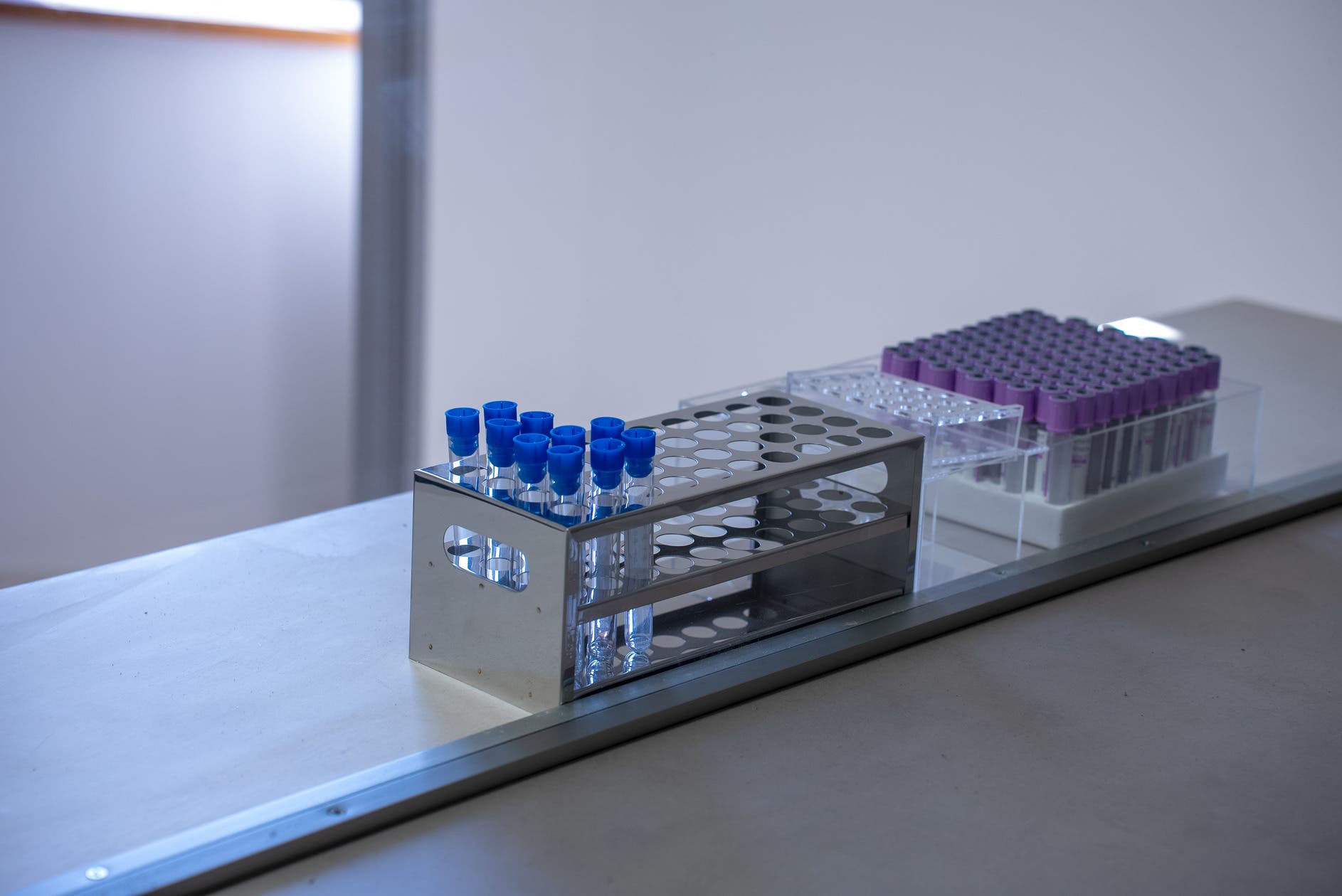 都内に近い！照明スペース付き！病院と多機能受付所、両用できる空間（病室二つあり 手術室　受付台　診査室）の写真9