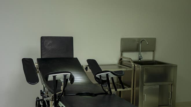 都内に近い!照明スペース付き!病院と多機能受付所、両用できる空間(病室二つあり 手術室 受付台 診査室)の写真12