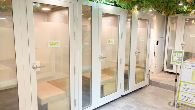 【渋谷駅徒歩1分|21PGブース】最大6名/防音完全個室/高速Wi-Fi/55型モニター/会議・商談・面接・打ち合わせ・作業等の写真13