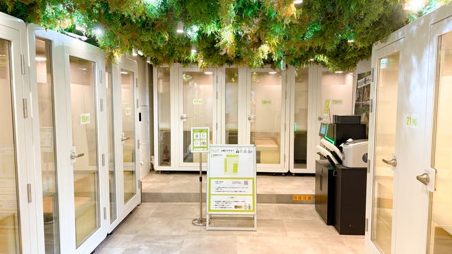 【渋谷駅徒歩1分|22PGブース】最大6名/防音完全個室/高速Wi-Fi/55型モニター/会議・商談・面接・打ち合わせ・作業等の写真12