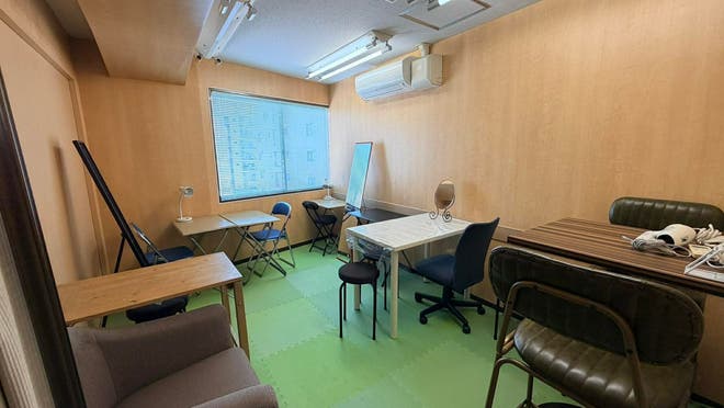 【山手線大塚駅徒歩3分!多目的ルーム C】Wi-Fi / 全身鏡/ハンガーラック完備!の写真1