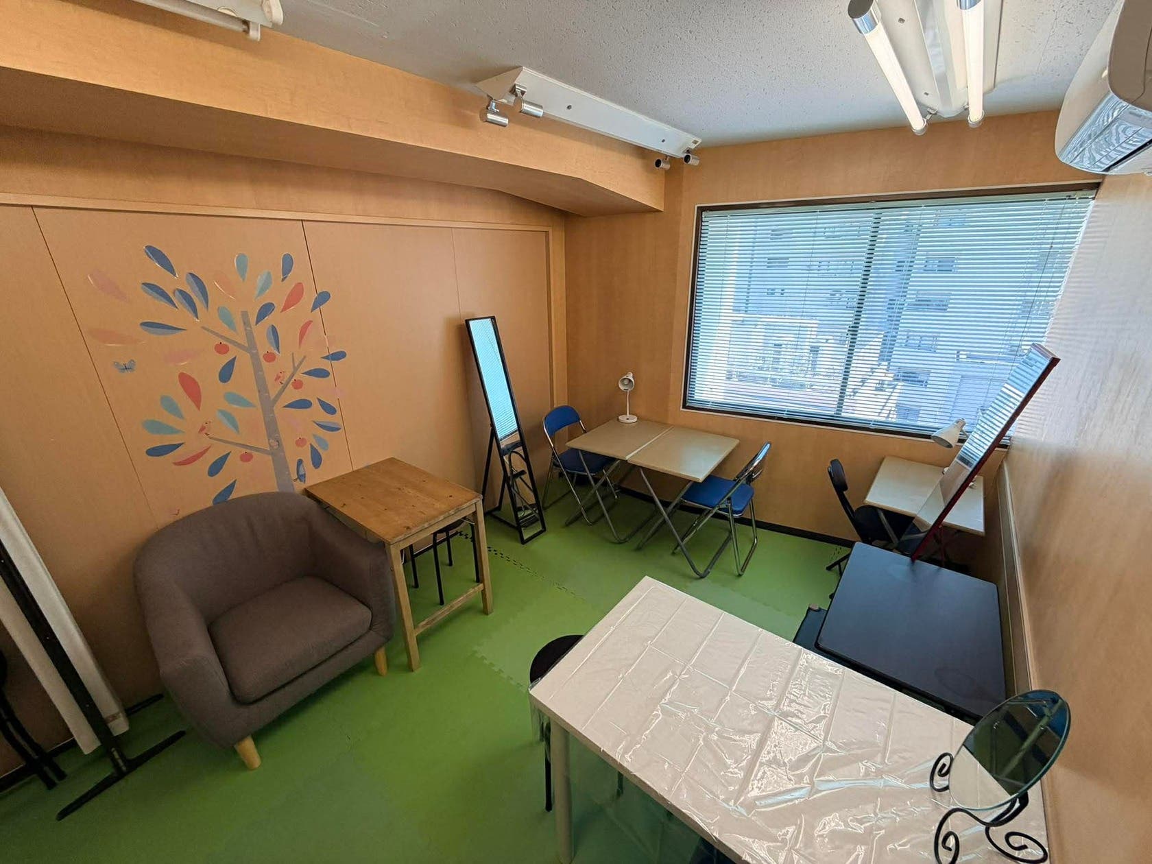 【山手線大塚駅徒歩３分！多目的ルーム C】Wi-Fi / 全身鏡/ハンガーラック完備！の写真6