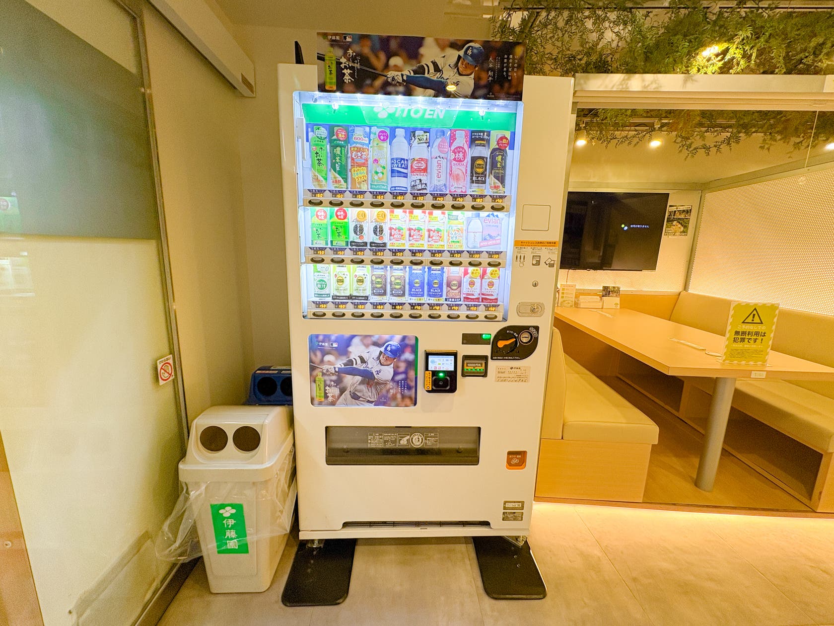 【渋谷駅徒歩1分｜12Sブース】ワークブース／高速Wi-Fi／31.5型モニター／充電／web商談・面接・MTG・テレワーク等の写真12