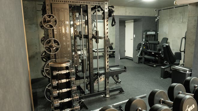 戸塚駅から徒歩11分の完全個室プライベートレンタルジムの写真1