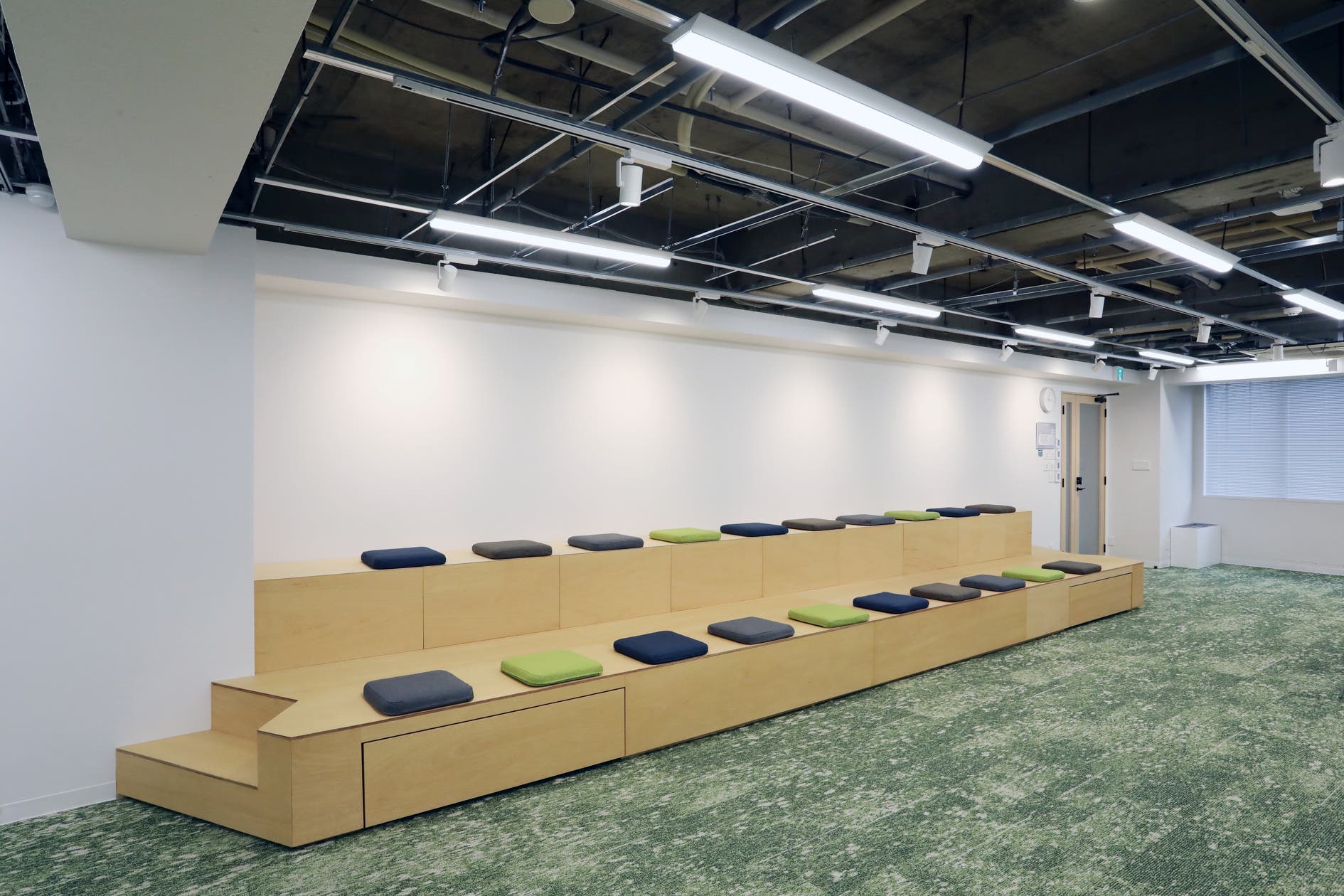 【青山一丁目301号室】2026/4/1　OPEN✨ 駅近🚃飲食持ち込み可能🍱プロジェクター・スクリーン・マイク無料🎤の写真12