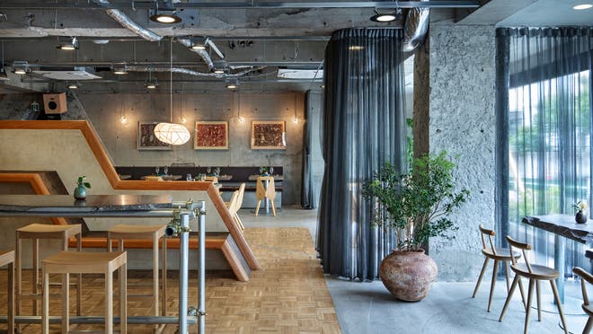 ・池尻大橋駅徒歩3分|自然光と素材感のあるバー・カフェ・レストランスペースの写真9