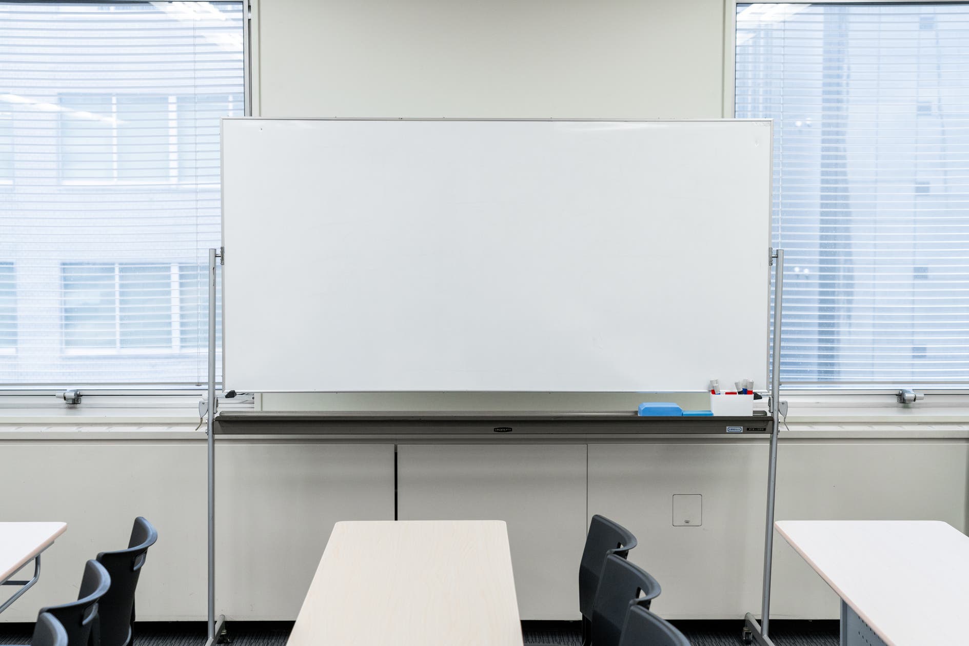 スペモ💻大通駅徒歩1分🚶会議💻ワークショップ📖勉強会👨‍🏫3画面投影可能📺845_SHIMZ WORK 札幌の写真24