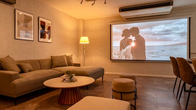 浜松町駅徒歩5分🚃最大34名着席🎉大型スクリーン&プロジェクター🎬映画・大人気ゲーム機🎮の写真7