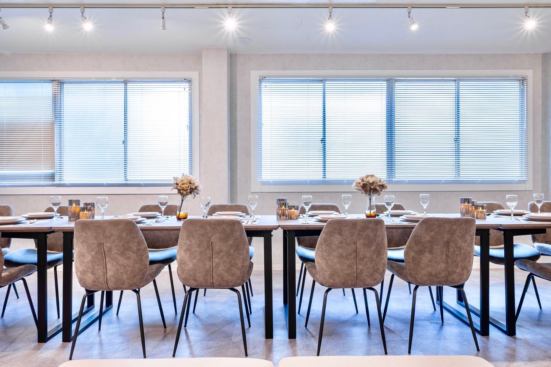 浜松町駅徒歩5分🚃最大34名着席🎉大型スクリーン&プロジェクター🎬映画・大人気ゲーム機🎮の写真9