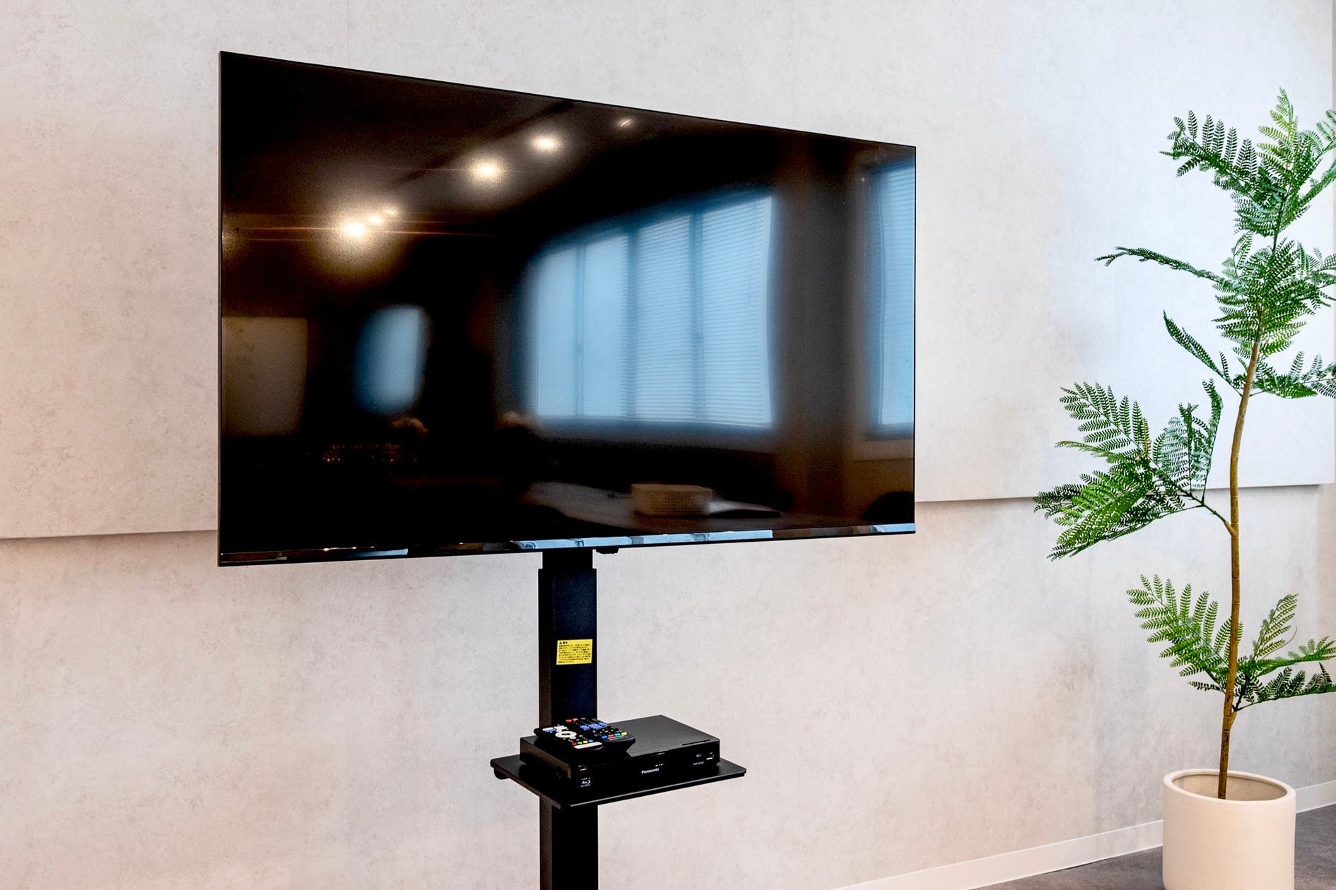 浜松町駅徒歩5分🚃最大34名着席🎉大型スクリーン&プロジェクター🎬映画・大人気ゲーム機🎮の写真11