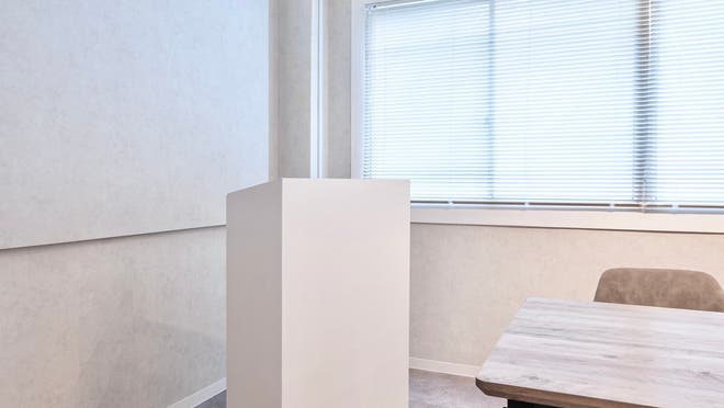 浜松町駅徒歩5分🚃最大34名着席🎉大型スクリーン&プロジェクター🎬映画・大人気ゲーム機🎮の写真13