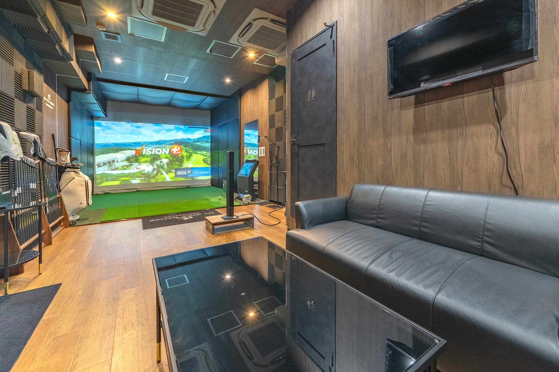【完全個室】ラグジュアリーゴルフスタジオ⛳️  表参道駅より徒歩4分🚶 冷蔵庫完備✨851_MY GOLF RANGE表参道の写真10