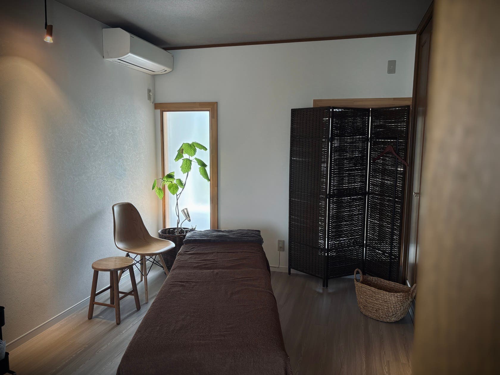 【エステルーム本館】2025.4リニューアル岩倉駅近♪駐車場有✨ブラウンを基調としたナチュラル空間☆くつろぎ空間🛜の写真22