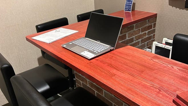 京都烏丸唯一!カラオケ付き完全個室!完全防音!デートに女子会に少人数で貸切り!の写真2