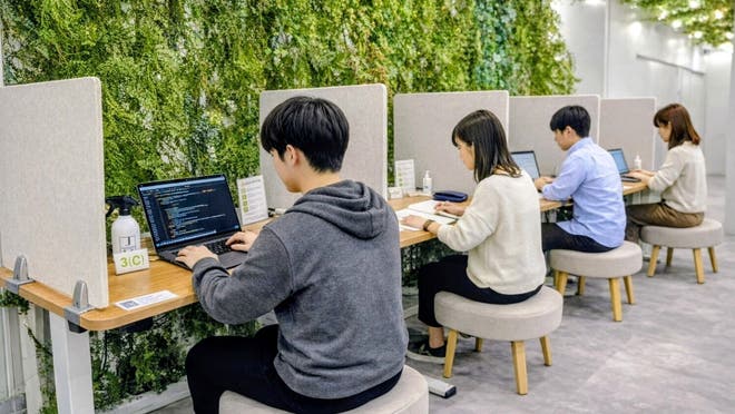 【東白楽駅徒歩3分|24時間営業|2Cブース】カウンター席/高速Wi-Fi/電源・充電/テレワーク・作業・勉強・休憩等の写真16