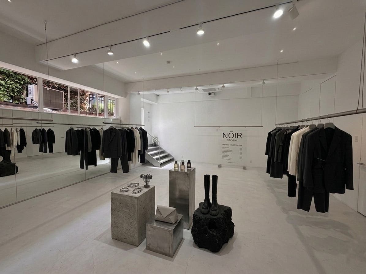 南青山・表参道駅徒歩3分／自然光◎白を基調とした天井高のギャラリースペース／展示会・ポップアップ・撮影・個展・ヨガにおすすめの写真24