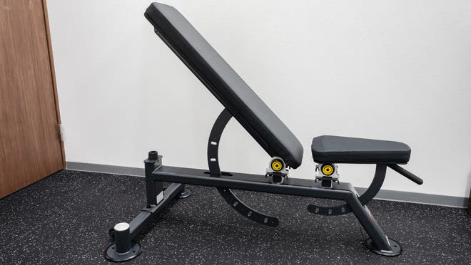 【池袋駅南口5分】1日1回スタッフ完全清掃のハイクオリティレンタルジムの写真10