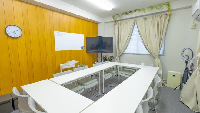 大手町A2🚶♀️神田駅西口🚶♀️3分🍀12名(+4名)🍀 会議/勉強会/ボードゲーム/研修/設備無料✨1日プラン✨の写真2