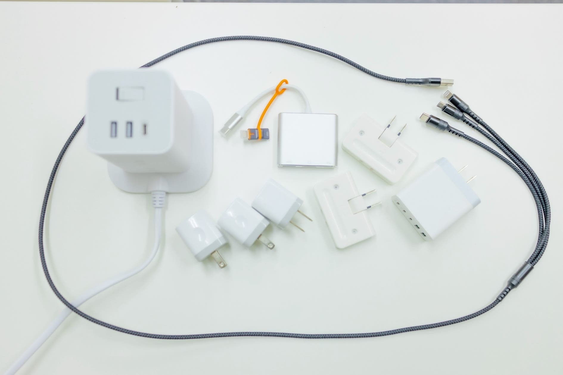 大手町A２🚶‍♀️神田駅西口🚶‍♀️3分🍀12名(＋４名）🍀 会議/勉強会/ボードゲーム/研修/設備無料✨1日プラン✨の写真13