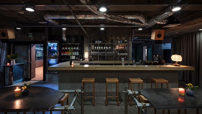 ・池尻大橋駅徒歩3分|自然光と素材感のあるバー・カフェ・レストランスペースの写真13