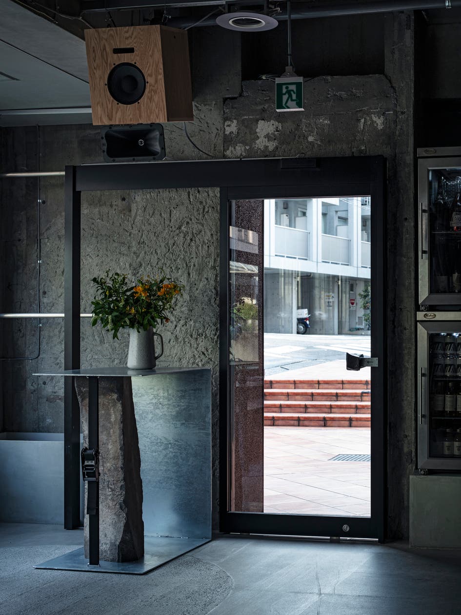 ・池尻大橋駅徒歩3分｜自然光と素材感のあるバー・カフェ・レストランスペースの写真17