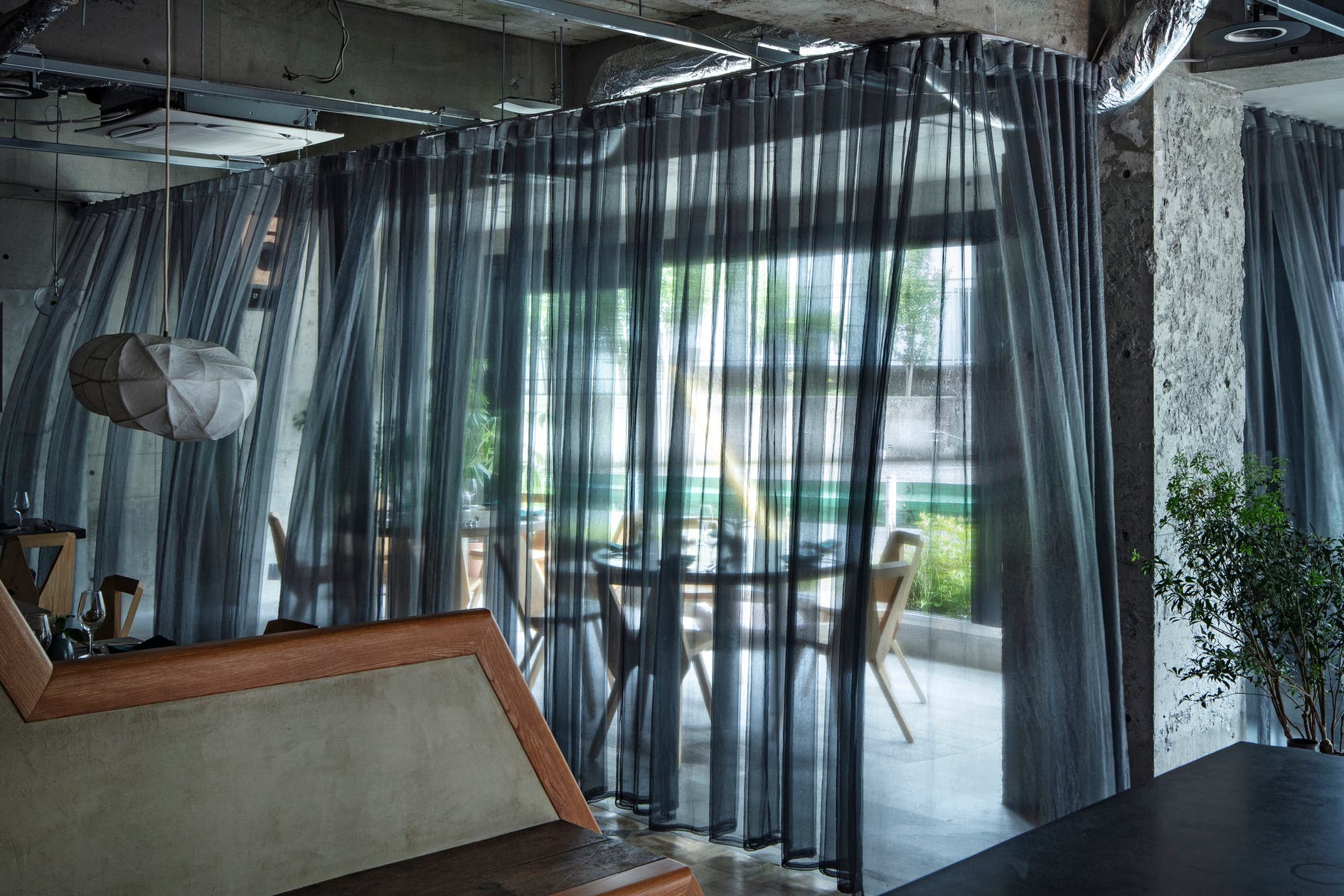 ・池尻大橋駅徒歩3分｜自然光と素材感のあるバー・カフェ・レストランスペースの写真20