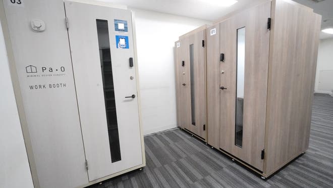 <SpemaBOX_渋谷神南一丁目No.2>1人用個室🚪光回線Wi-Fi📶電源🔌モニター🖥️テレワーク/オンライン会議の写真5