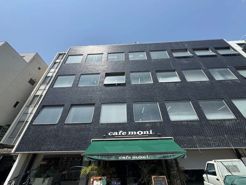 岡山駅徒歩5分 / 最大4名 / 高速WIFI / 卓上コンセント 面接や打合せ、リモートワークに最適な会議室の写真4