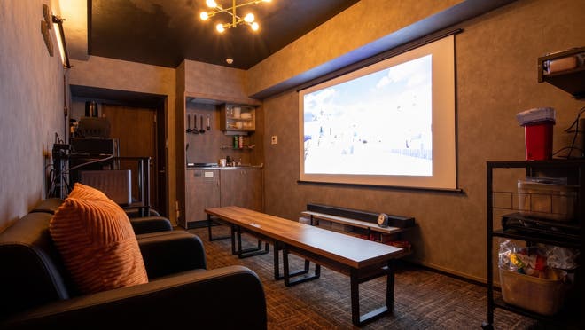 セレコレ🌳価格破壊💰最大12名🉐シアター✨プロジェクタ📽️映画🐈⬛デート💓ゲーム🎮女子会💗olivy横浜の写真12