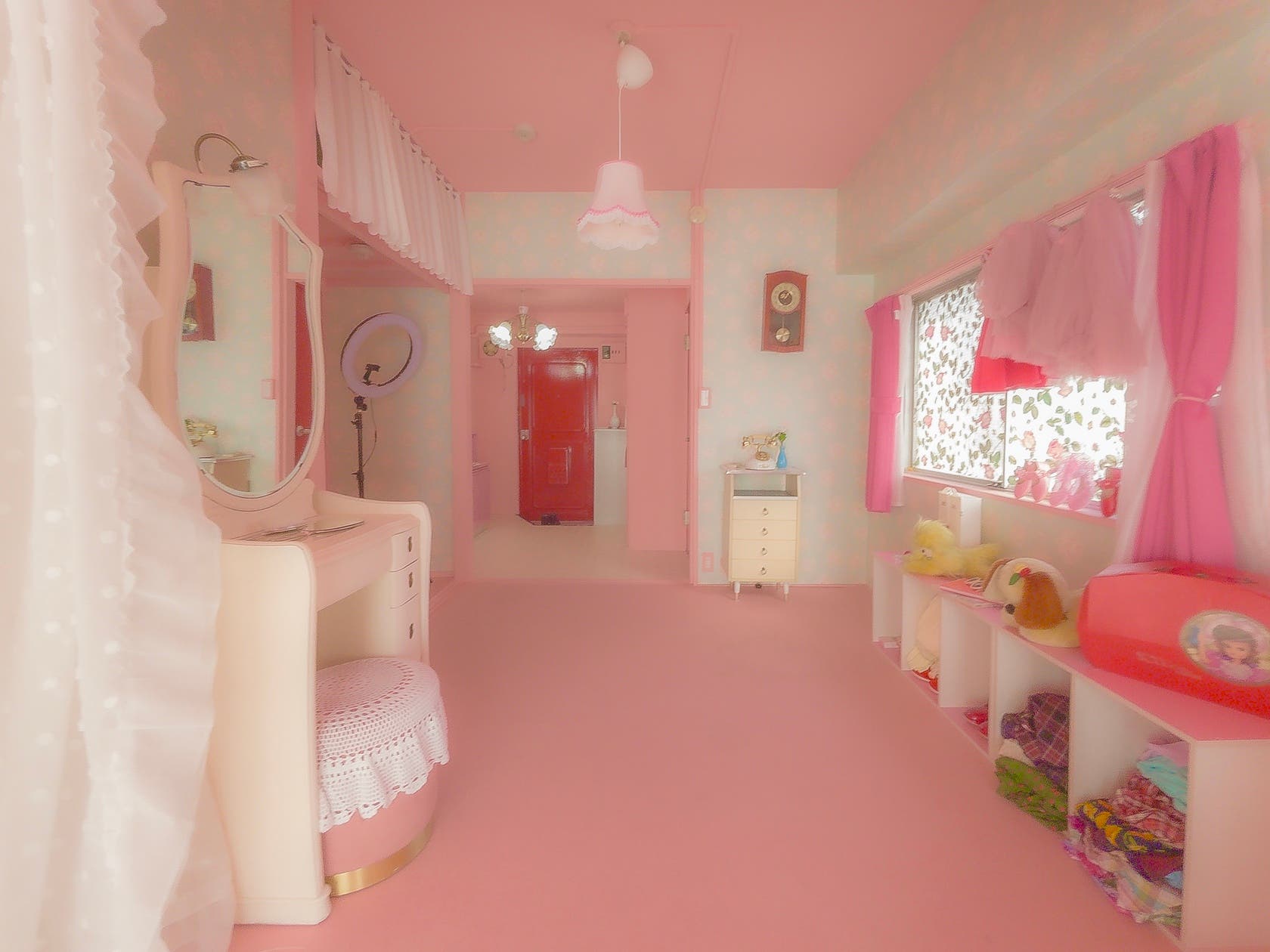  バレンタイン｜自然光｜かわいい｜ピンク｜赤 |白 |レトロ | MV  #ペット可 #コスプレ #ロリータ #キッズ撮影の写真4