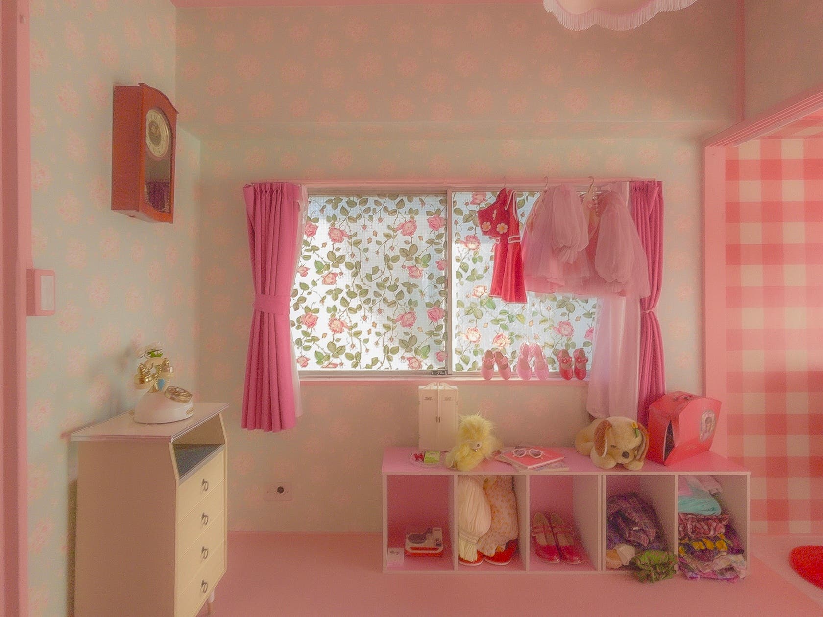  バレンタイン｜自然光｜かわいい｜ピンク｜赤 |白 |レトロ | MV  #ペット可 #コスプレ #ロリータ #キッズ撮影の写真3