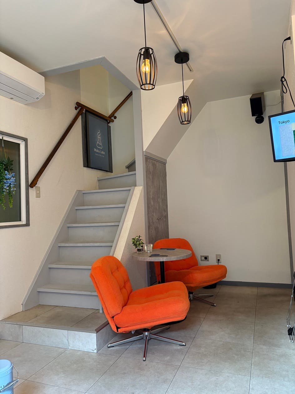 元町中華街駅から徒歩3分のレンタルスペース！スモーキーブルーとアイスグレーのかわいく落ち着いた空間！の写真5