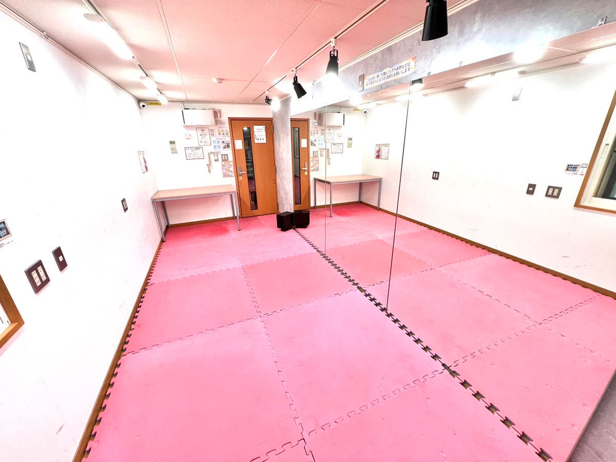 感謝価格🉐✨【防音スタジオ】🚃阿佐ヶ谷,南阿佐ヶ谷駅近/大型鏡|撮影/ボイトレ/楽器練習/舞台/ダンス/ワークスペース/面接の写真1