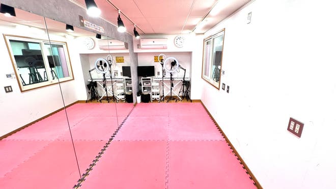 感謝価格🉐✨【防音スタジオ】🚃阿佐ヶ谷,南阿佐ヶ谷駅近/大型鏡|撮影/ボイトレ/楽器練習/舞台/ダンス/ワークスペース/面接の写真3